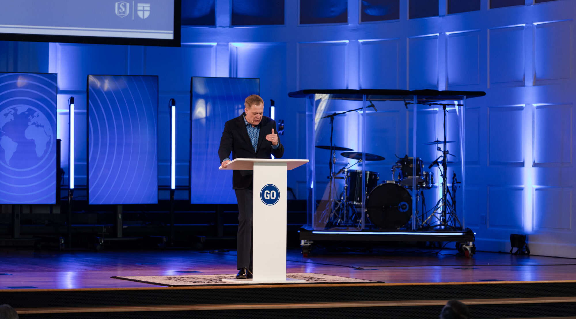 Shedding Light through Images: Adams Lectures Emphasize the Use of ...